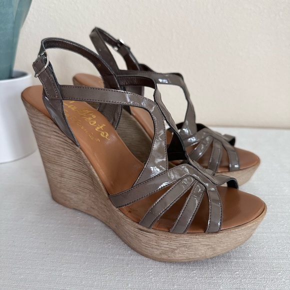 Callisto | Shoes | Callisto Of California Tiara Taupe Patent Ankle ...